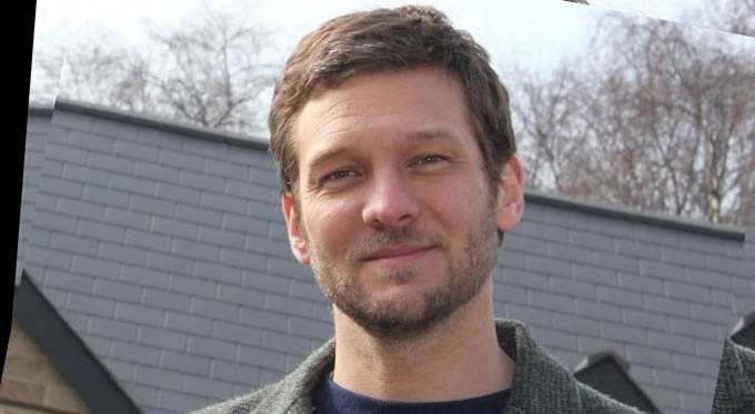 Charlie Luxton Speaker Agent | Hire TV Presenter