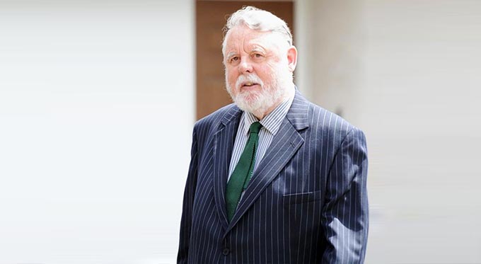 Book Terry Waite | Humanitarian Campaigner | Booking Agent