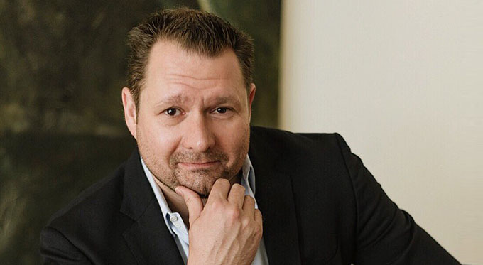 Book Dirk Ahlborn | American Entrepreneur | Booking Agent