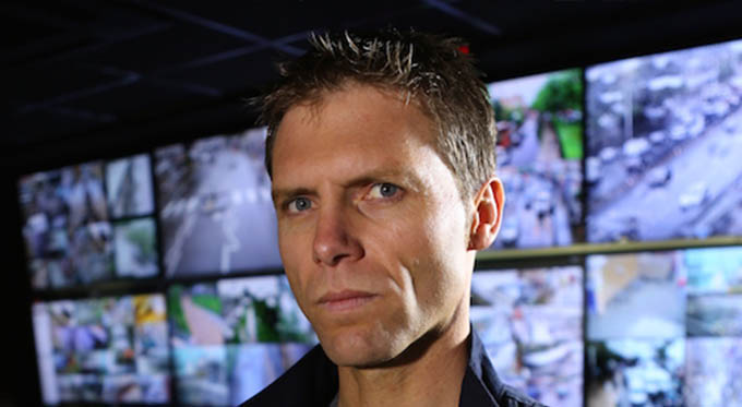 Book Nick Wallis | Popular Presenter | Speaker Agent