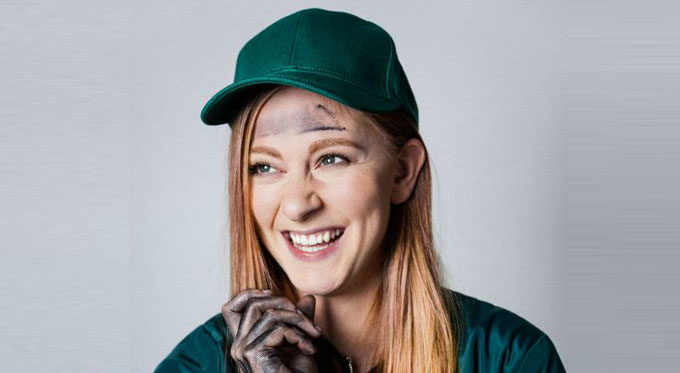 Book Simone Giertz | Speaker Agent