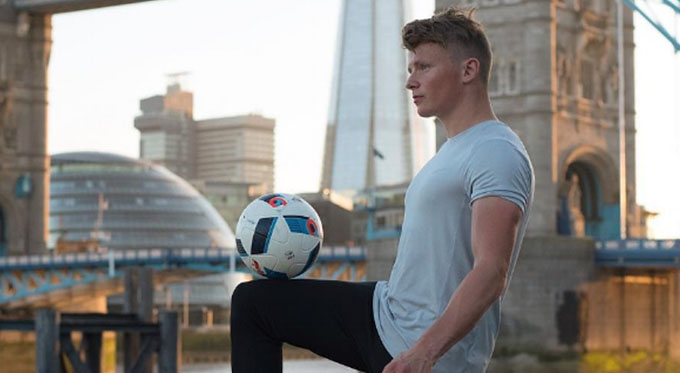 Book Jamie Knight | Speaker Agent