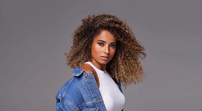 Book Amber Gill | Speaker Agent