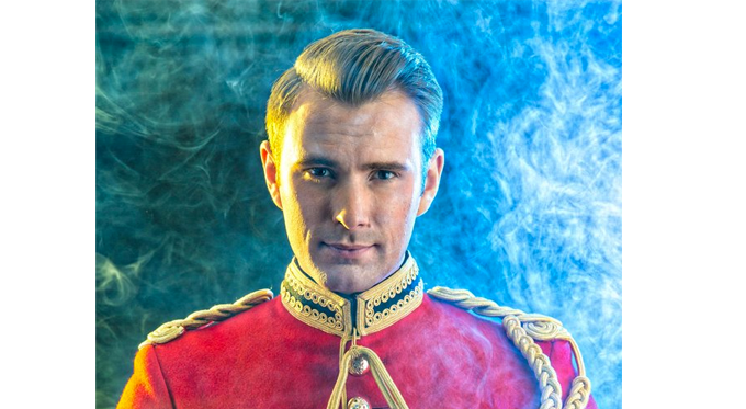 Book Richard Jones | Booking Agent