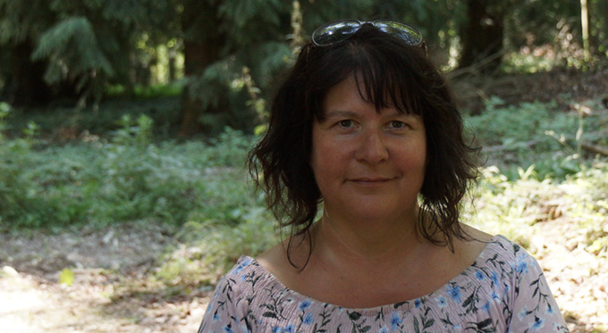 Book Lesley Mitchell | Speaker Agent