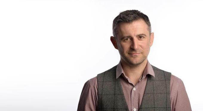 Book Mark Thompson | Speaker Agent