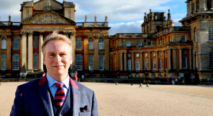 Book Grant Harrold | Speaker Agent