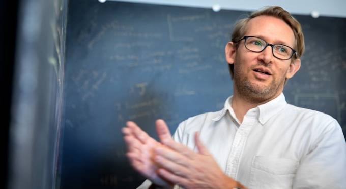 Book Guy Hoffman | Speaker Agent