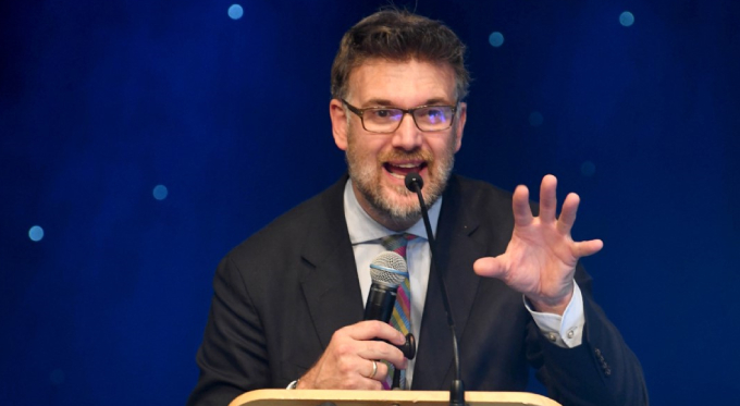 Charles Hanson | Speaker Agent