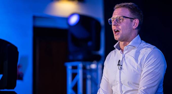 Aaron Phipps Speaker Agent | Hire Paralympian Speaker