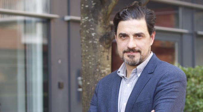 Book Alexis Conran | Speaker Agent