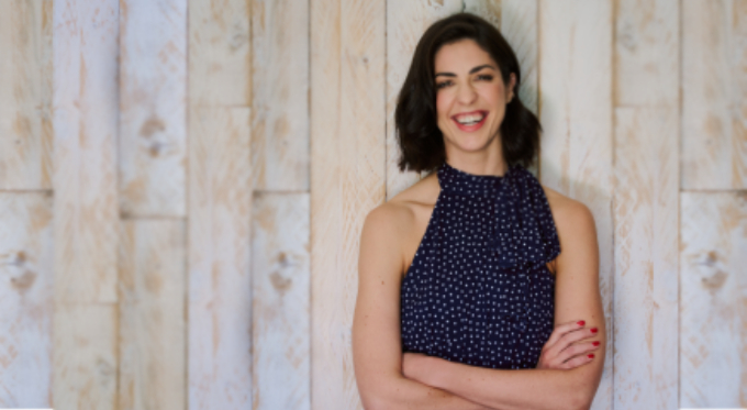 Anna Mathur Speaker Agent | Hire Psychotherapy Speaker