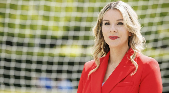 Marie Crowe Speaker Agent | Hire Sports Reporter