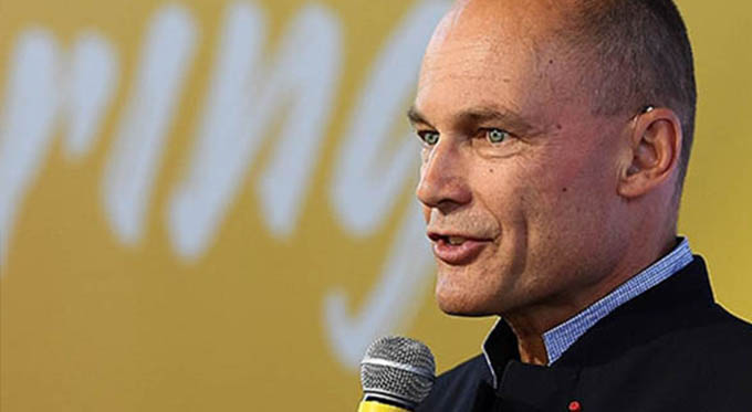 Book Bertrand Piccard | Solar Adventurer | Booking Agent